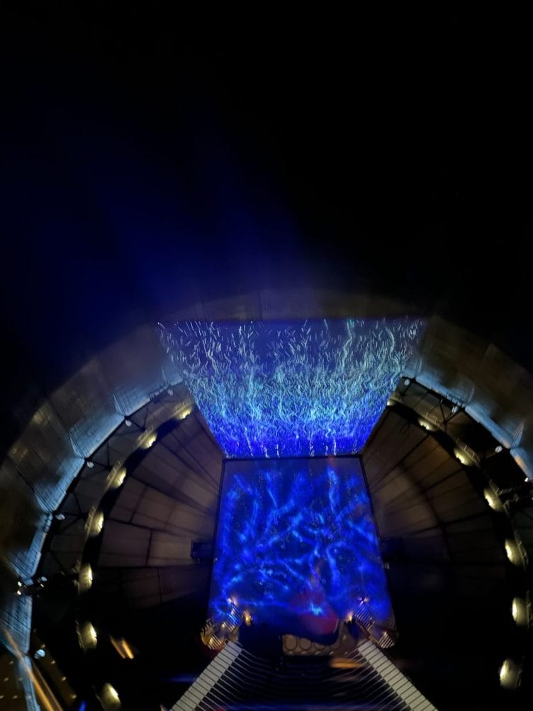 Planet Ozean im Gasometer Oberhausen - Lohnt sich der Besuch? | Sonnig ...